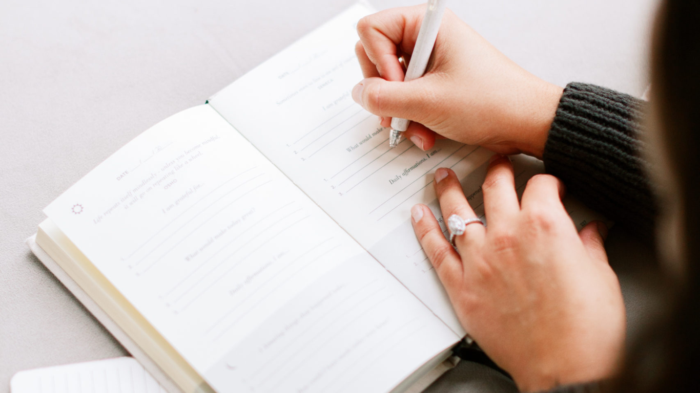 Which Planning Style is best? Digital or Paper Planner | BBB Supplies